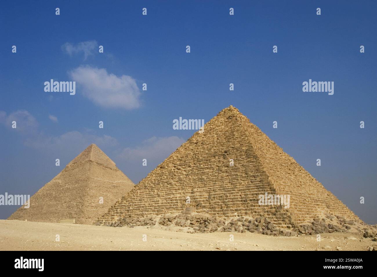 Pyramid of Menkaure. On the left, Pyramid of Khafre. Giza necropolis ...