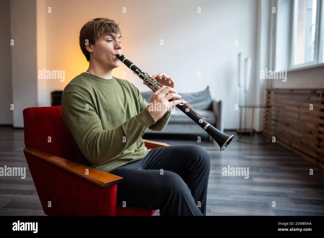 Clarinet player hi-res stock photography and images - Alamy