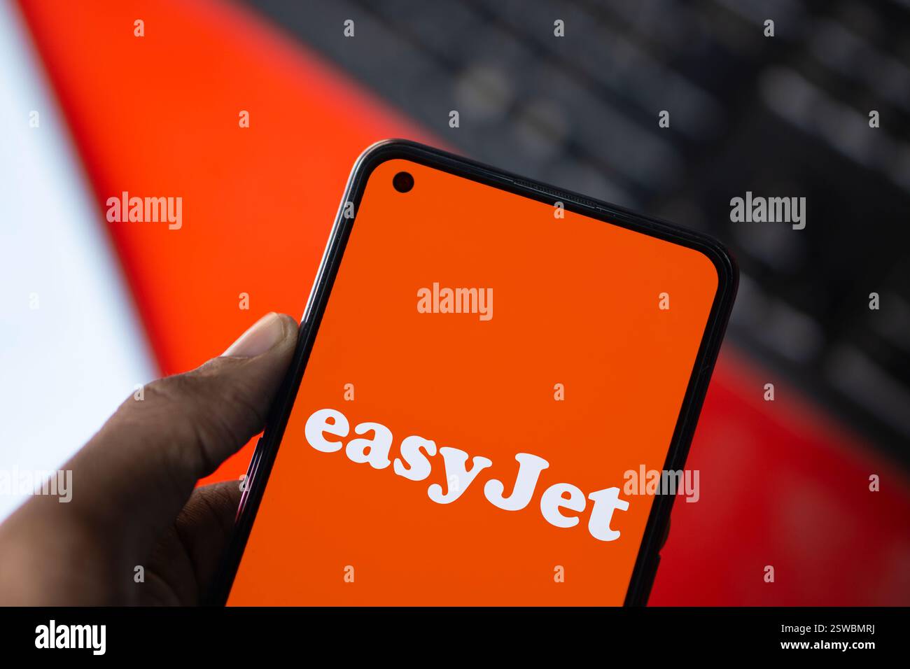 Dhaka, Bangladesh- 26 Nov 2024: EasyJet logo is displayed on smartphone ...