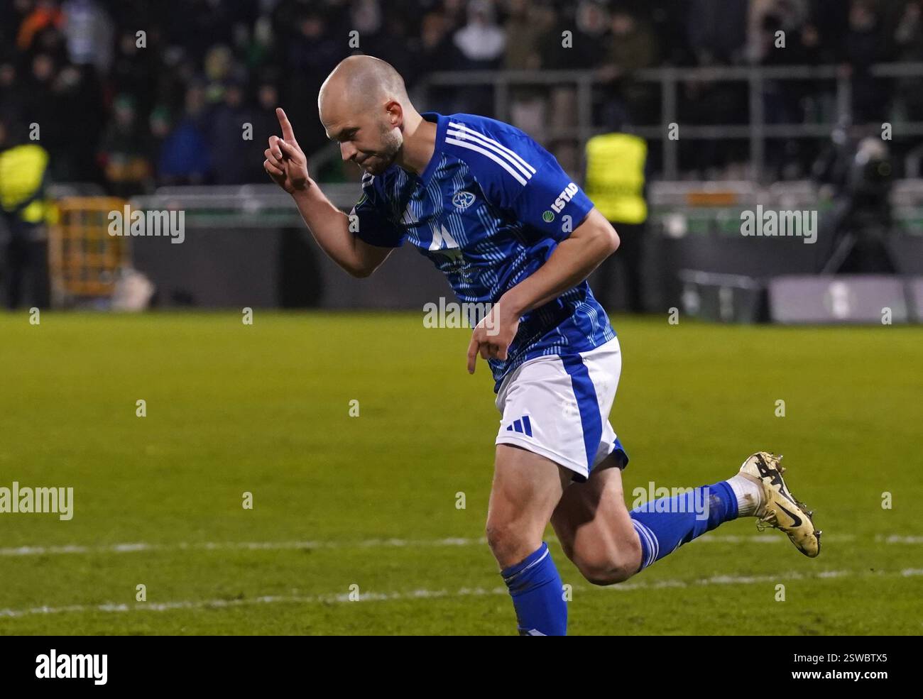 Molde's Eirik Hestad celebrates scoring to win the penalty shoot-out ...