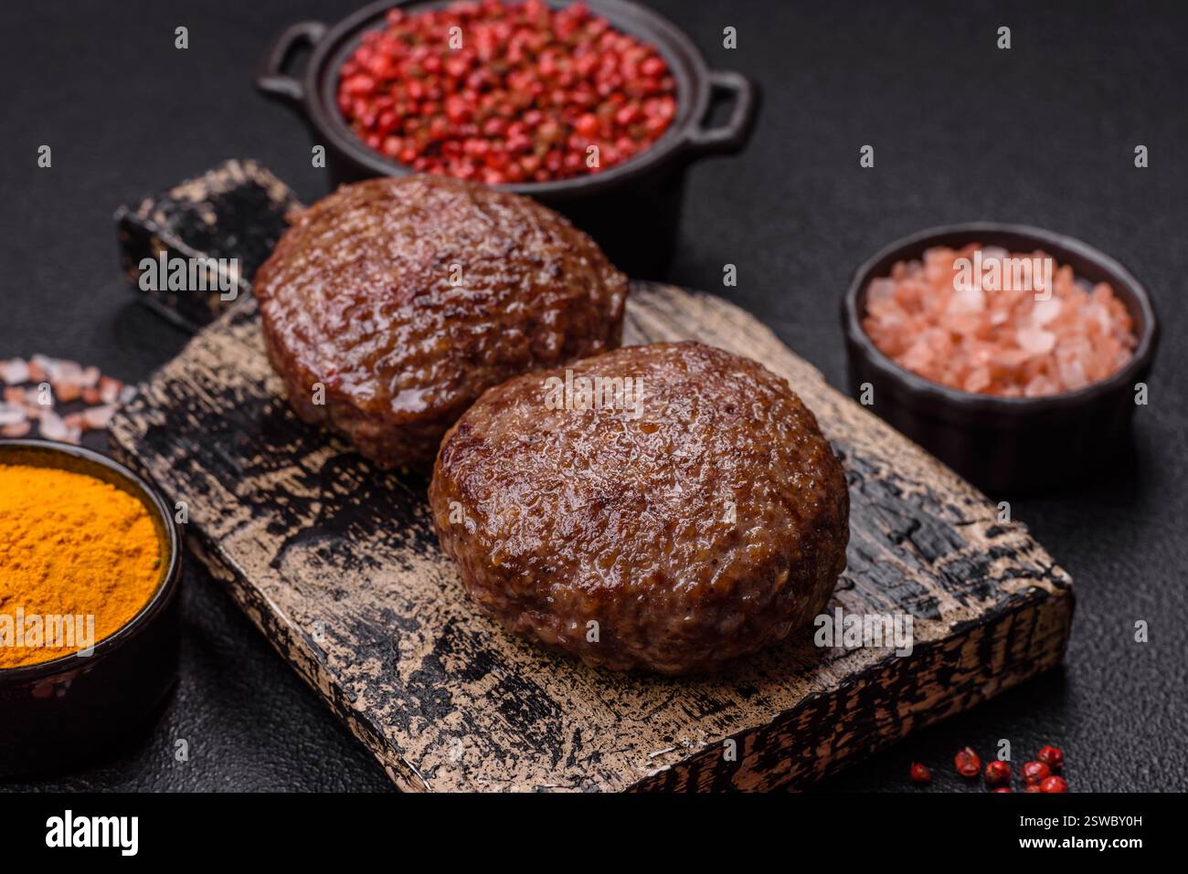 Pan grilled patties spices hi-res stock photography and images - Alamy