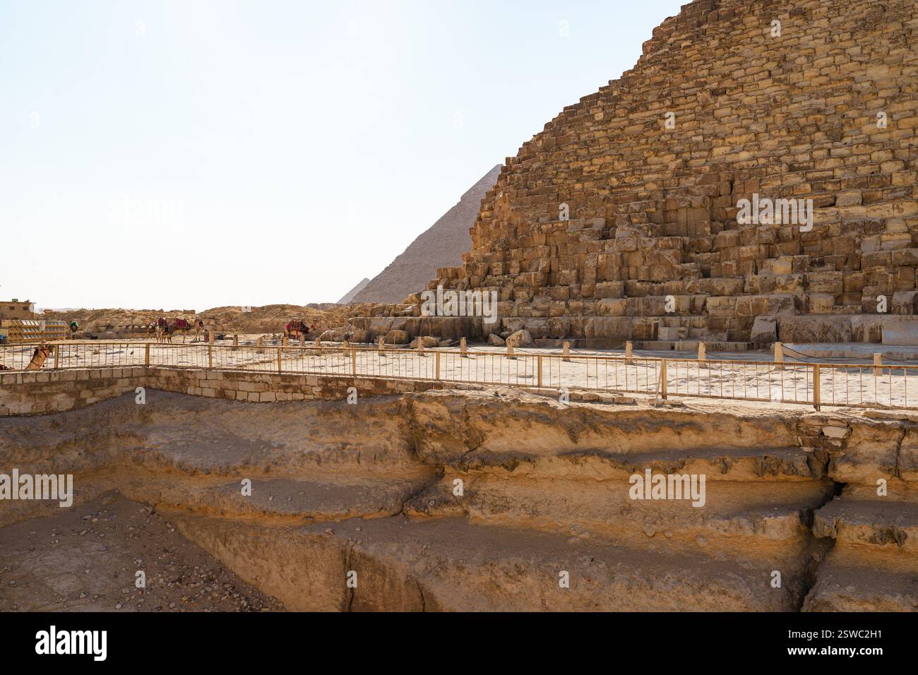 Exploration of the Giza Pyramids reveals ancient structures and ...