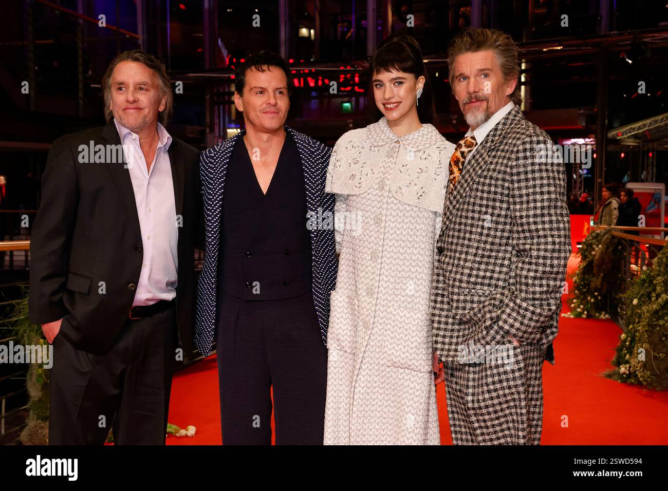 Richard Linklater, Andrew Scott, Margaret Qualley and Ethan Hawke ...