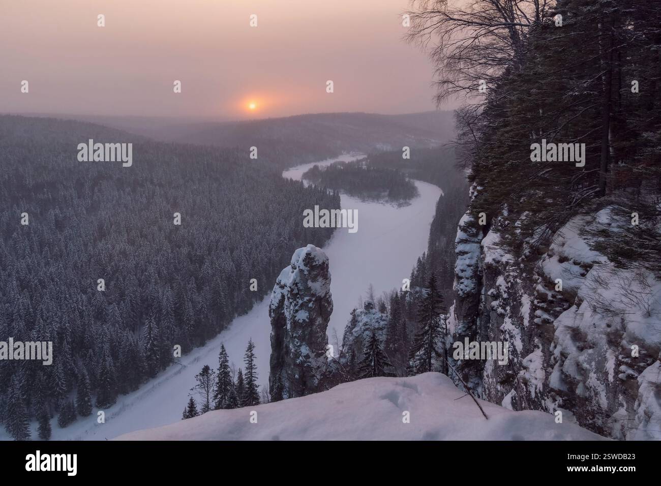 Rock the Damn finger. Usva river devils finger Stock Photo - Alamy