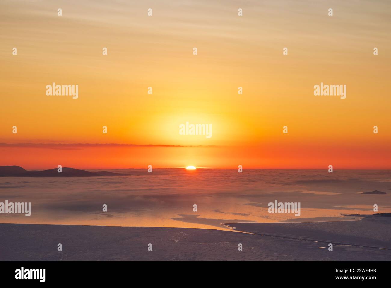 Beginning of sunrise. Colorful sky background concept. Dramatic sunset ...