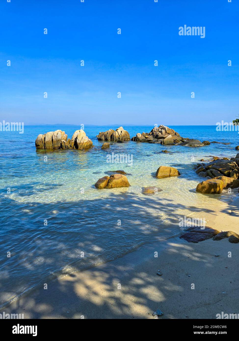 Stunning coastal view of Koh Munnork Island in Rayong, Thailand on a ...