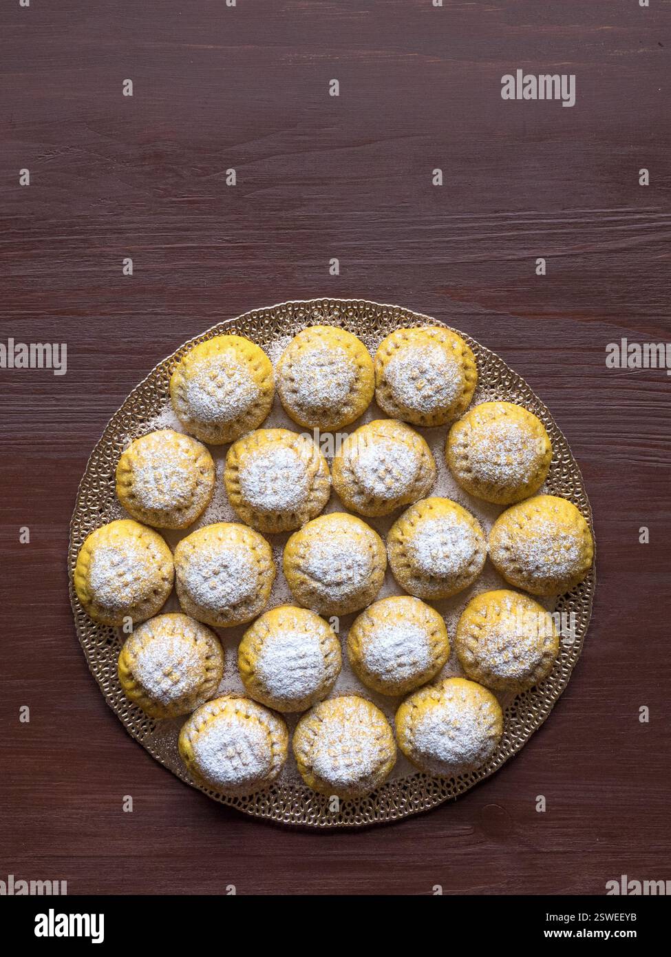 Egyptian cookies Kahk El Eid, variation with the addition of turmeric ...