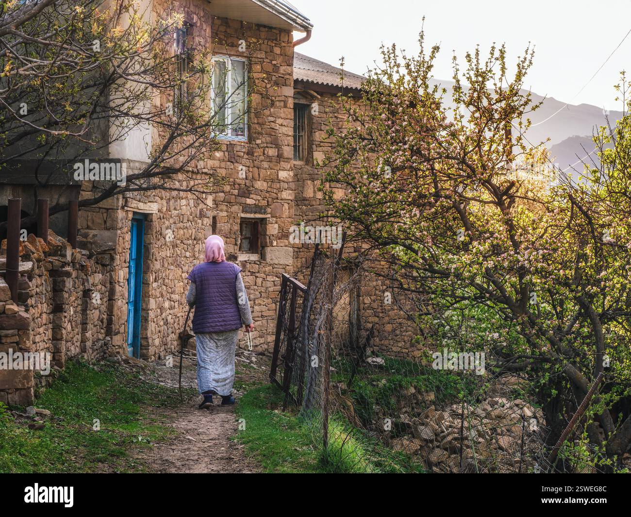Person walks through dirt hi-res stock photography and images - Alamy