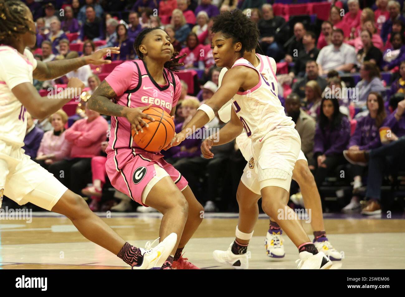 Baton Rouge, United States. 20th Feb, 2025. LSU Lady Tigers guard ...