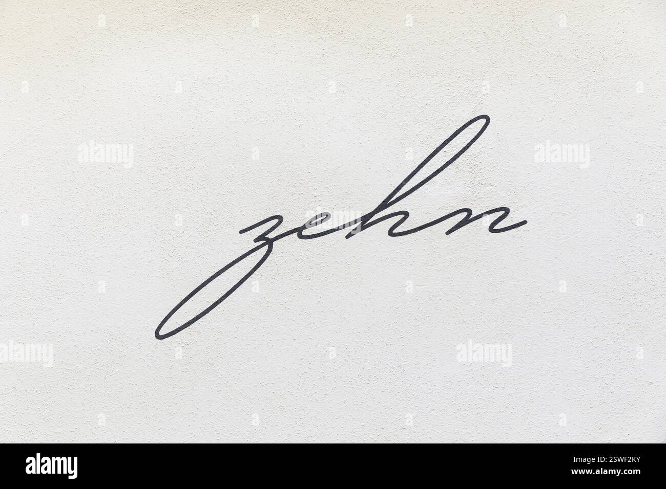 Lettering 10 in cursive script, house number on a house wall, Bamberg ...