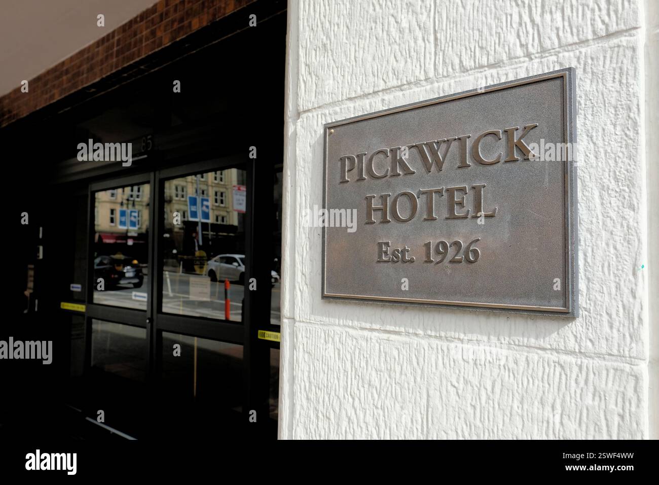 Sign at the Pickwick Hotel in downtown San Francisco, California; built ...
