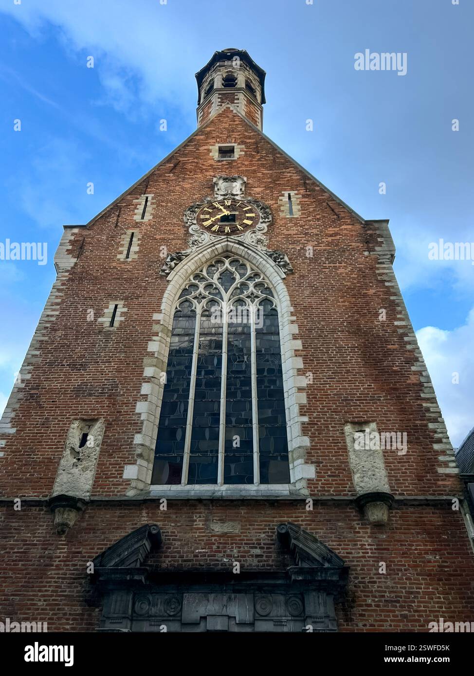 Brussels historic churches hi-res stock photography and images - Alamy