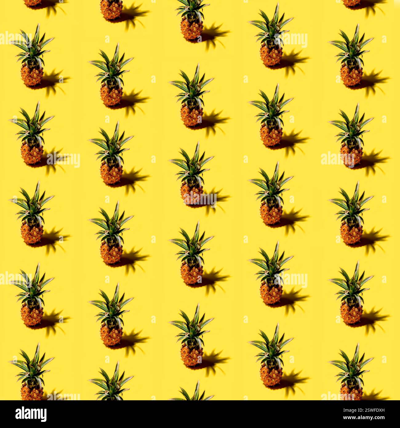 Seamless pattern with pineapples hi-res stock photography and images ...