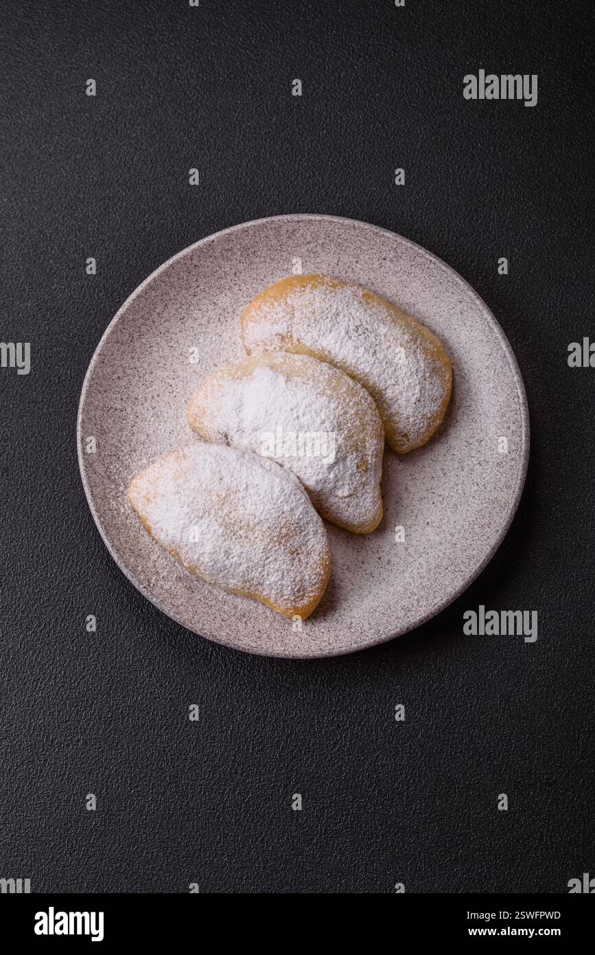 Sweet dumplings with fruits and berries Stock Photo - Alamy