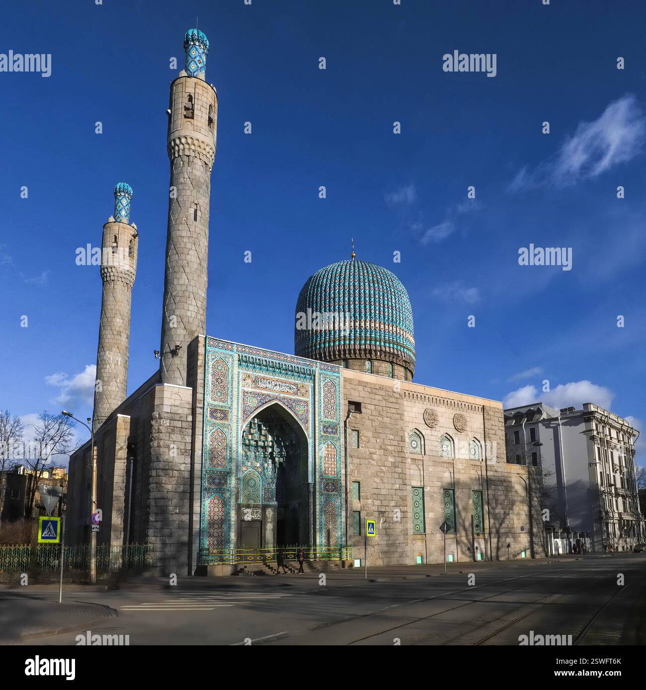 Cathedral mosque in oriental style in st petersburg russia hi-res stock ...