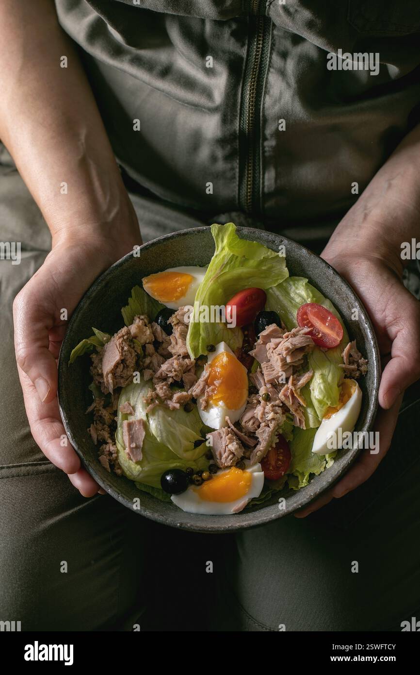 Traditional nicoise salad with canned tuna fish Stock Photo - Alamy