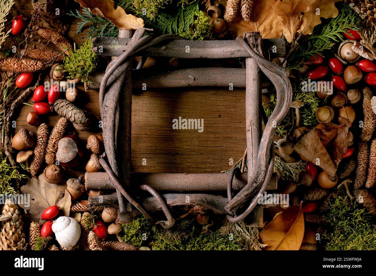 Waldrahmen hi-res stock photography and images - Alamy