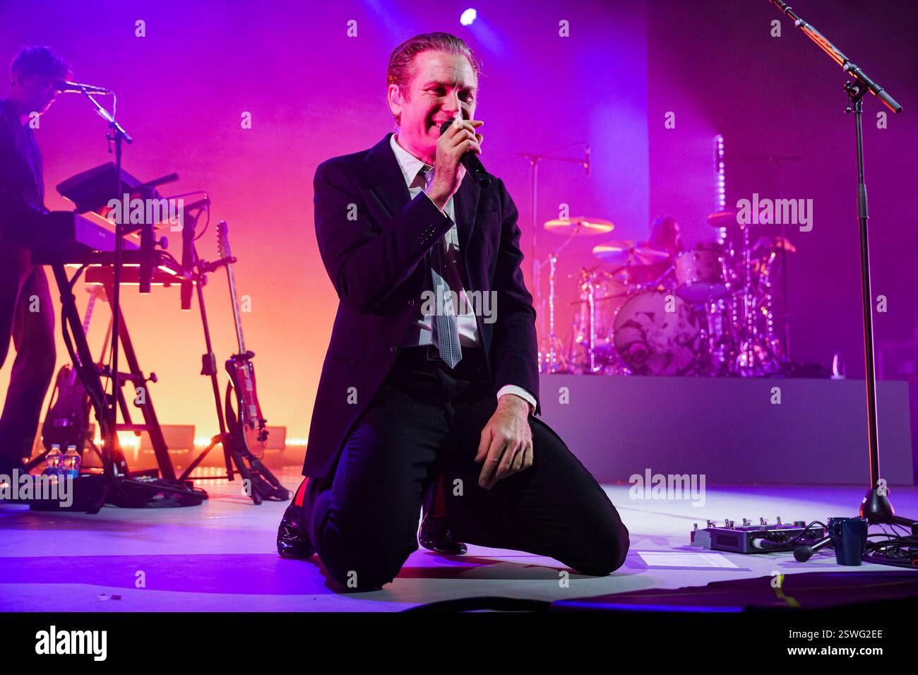 Alex Kapranos, Franz Ferdinand frontman during concert in Milan (Photo ...
