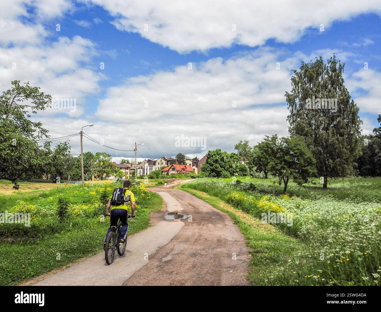 Beautiful mountain bike on hi-res stock photography and images - Alamy