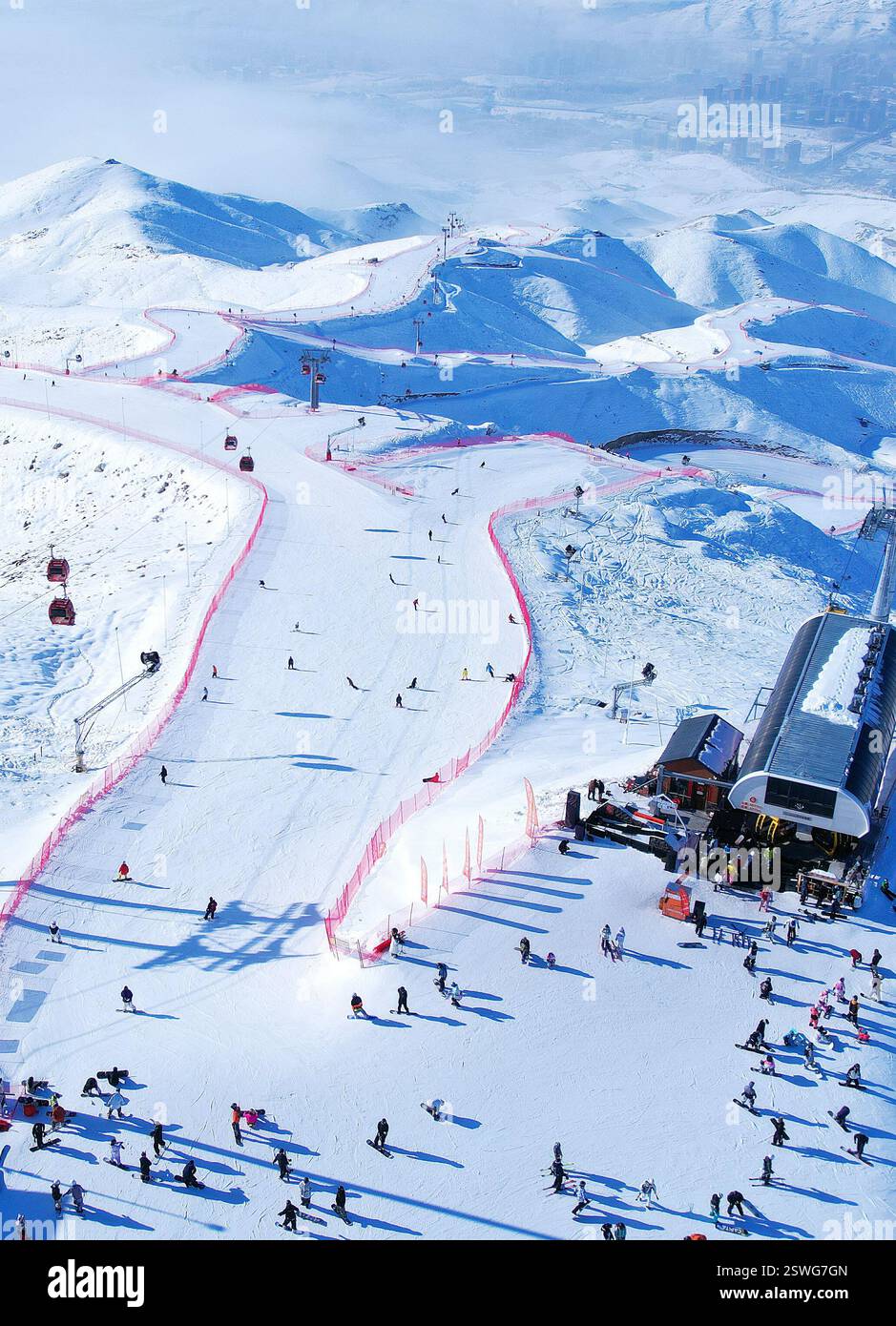 ALTAY, CHINA - FEBRUARY 21, 2025 - Snow lovers ski at the International ...