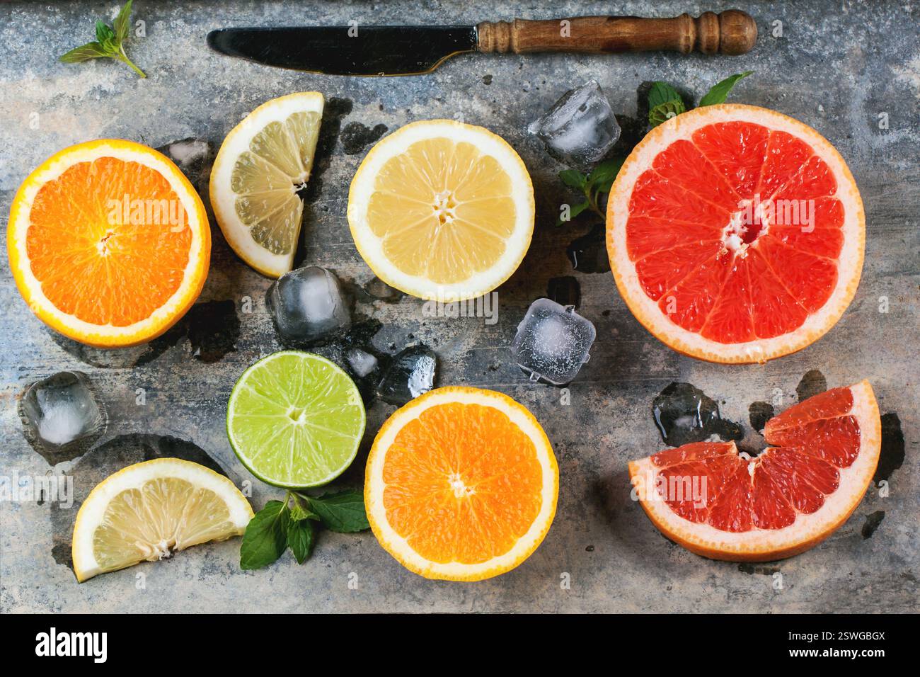 Set of sliced citrus fruits Stock Photo - Alamy