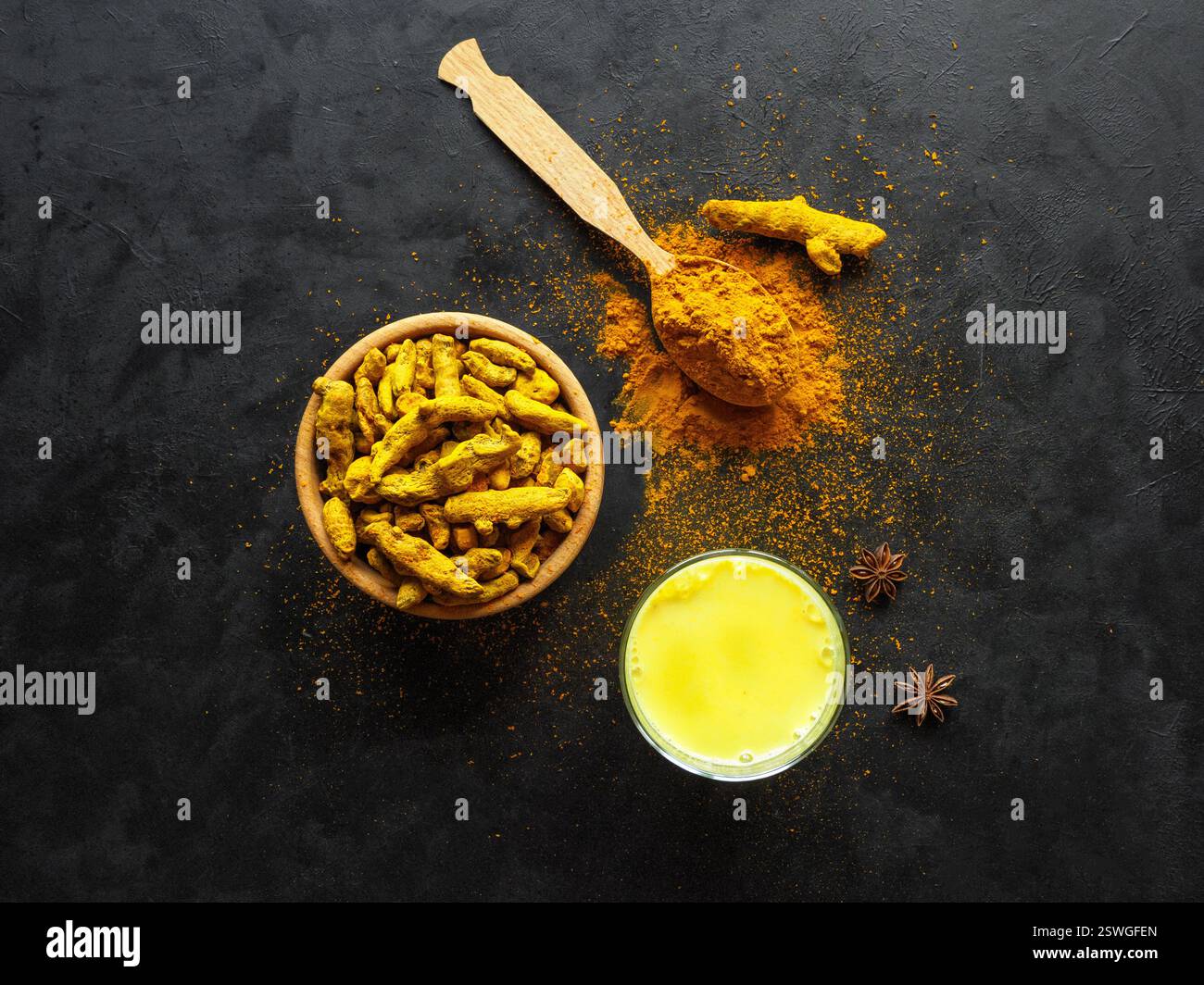 Traditional indian drink turmeric golden milk Stock Photo - Alamy