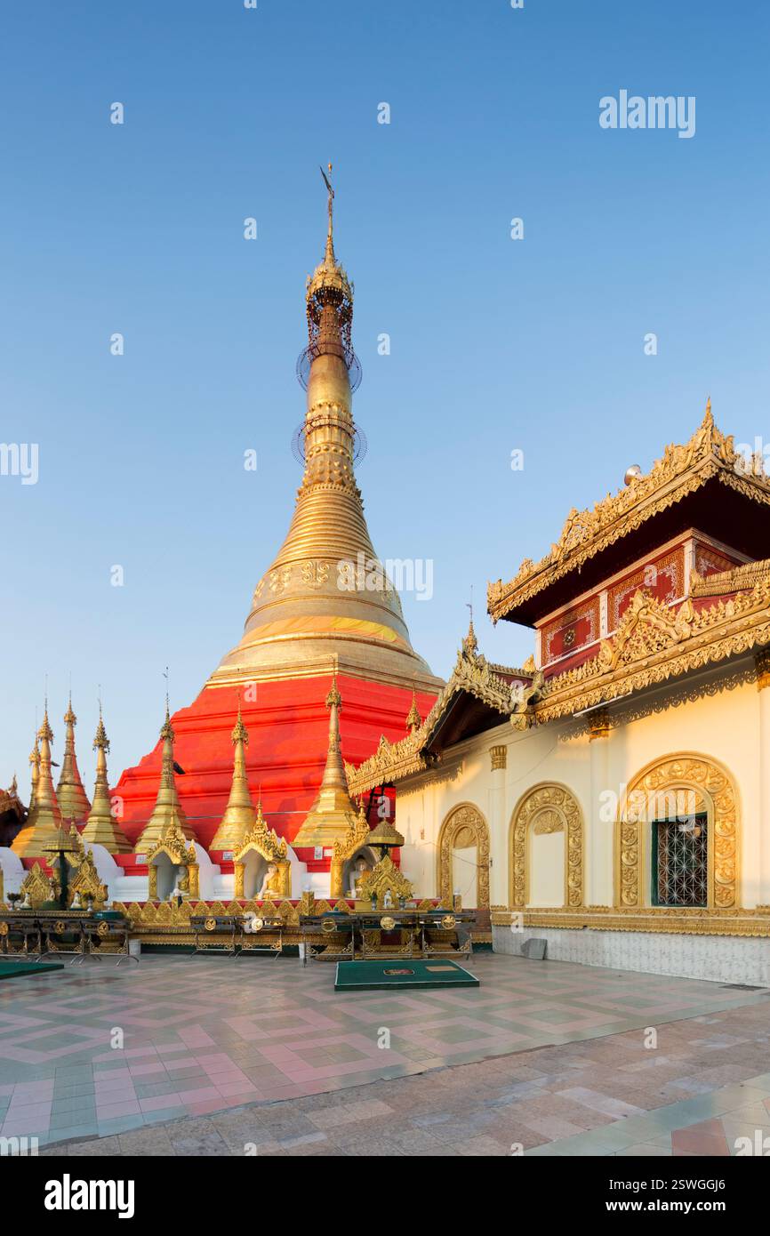 Myanmar, Mawlamyine, the golden stupa’s at Kyaikthanian Paya Stock ...