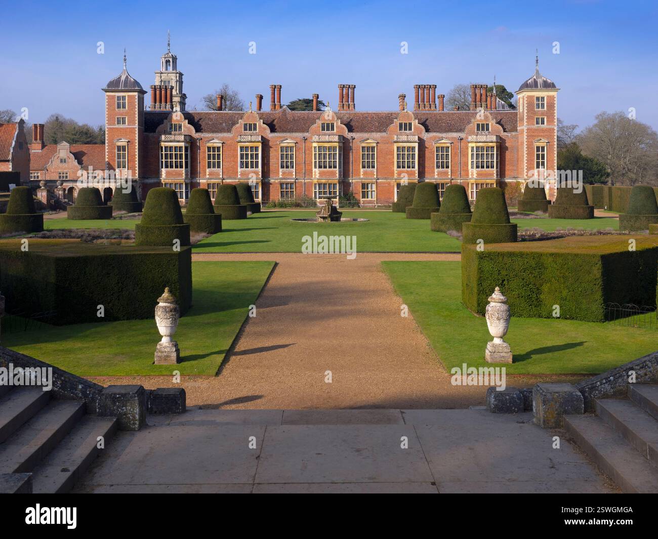 Blickling hall walled garden hi-res stock photography and images - Alamy