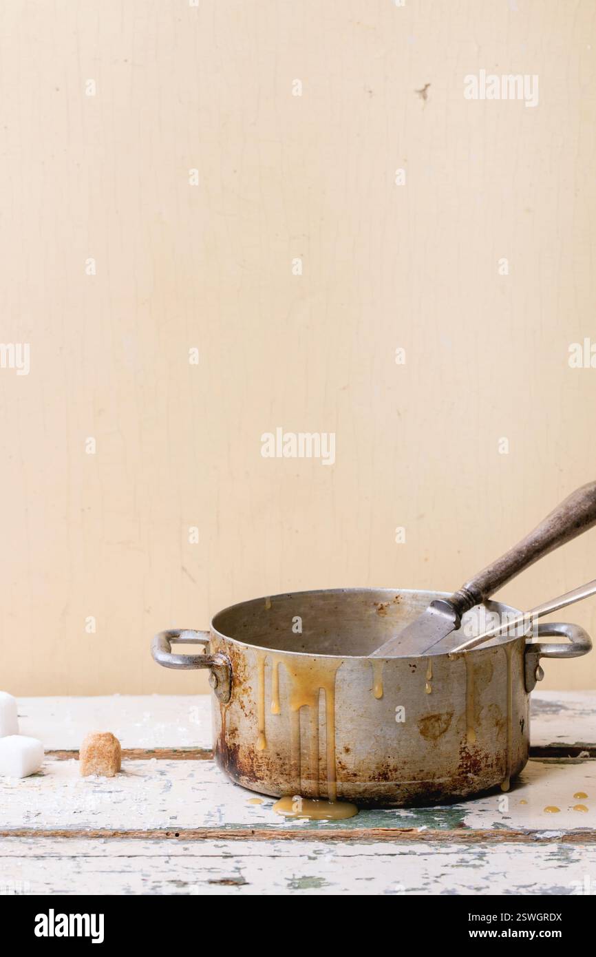 Making caramel home white sugar hi-res stock photography and images - Alamy
