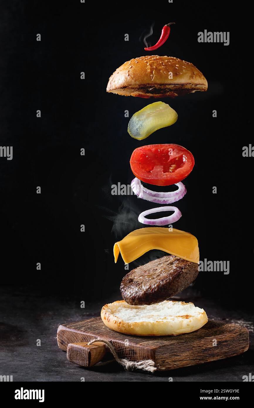 American cheeseburger burger ingredients hi-res stock photography and ...
