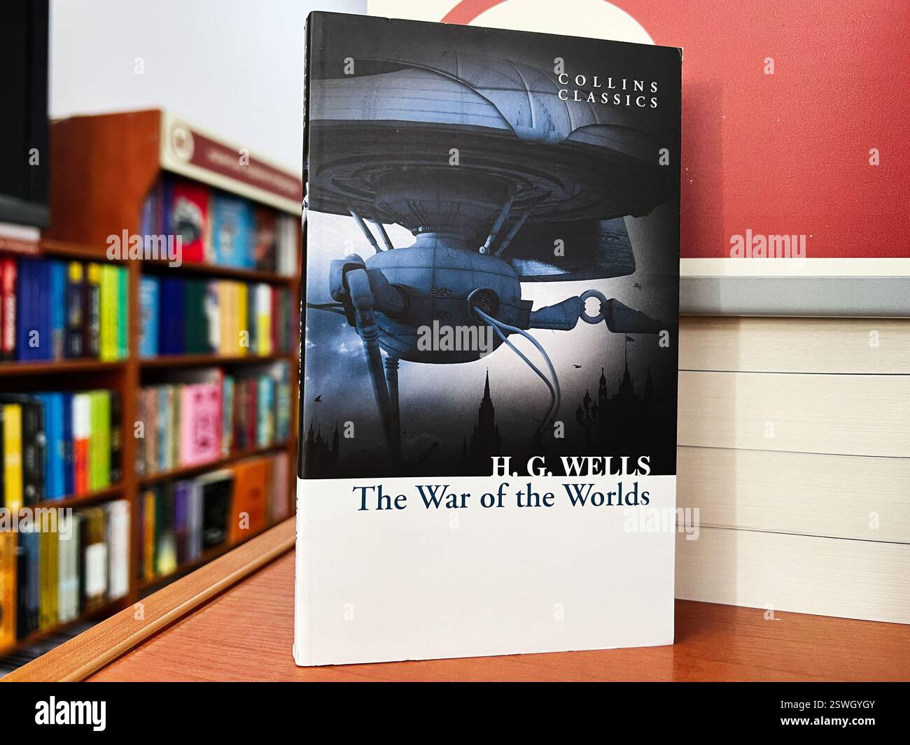 The war of the world h g wells hi-res stock photography and images - Alamy
