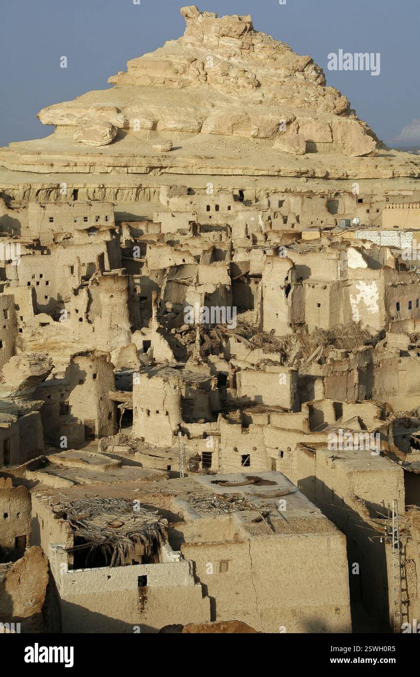 Mud brick house ancient egypt hi-res stock photography and images - Alamy