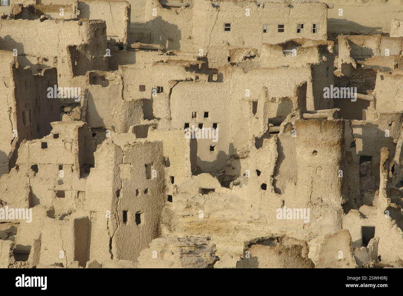 Mud brick house ancient egypt hi-res stock photography and images - Alamy