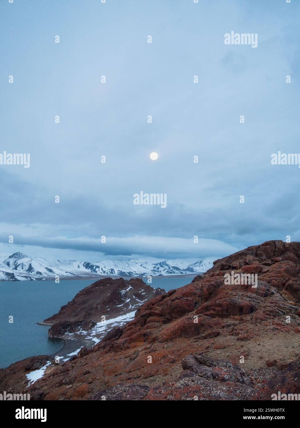 Full moon over the Mongolian lake Tolbo Nuur Stock Photo - Alamy