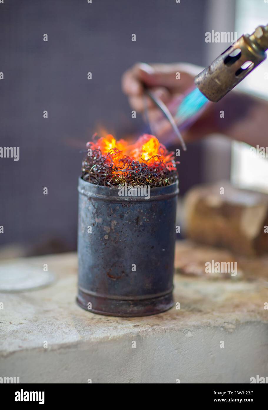 High temperature burner, metal melting, jewelry making Stock Photo - Alamy