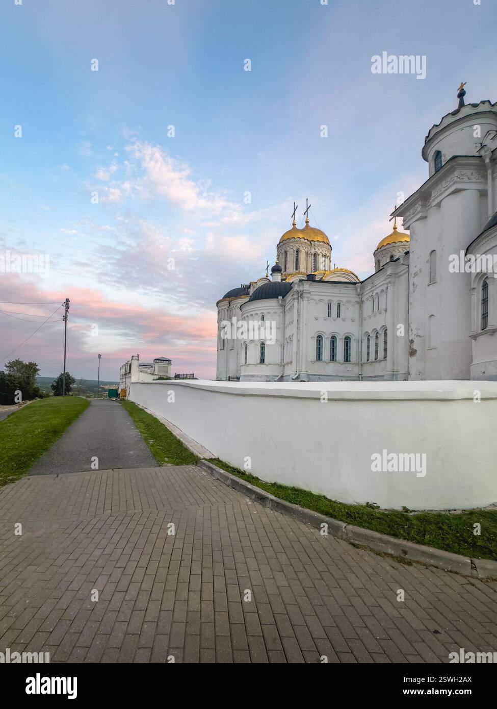 Vladimir Assumption Cathedral. Passage along a long white wall ...