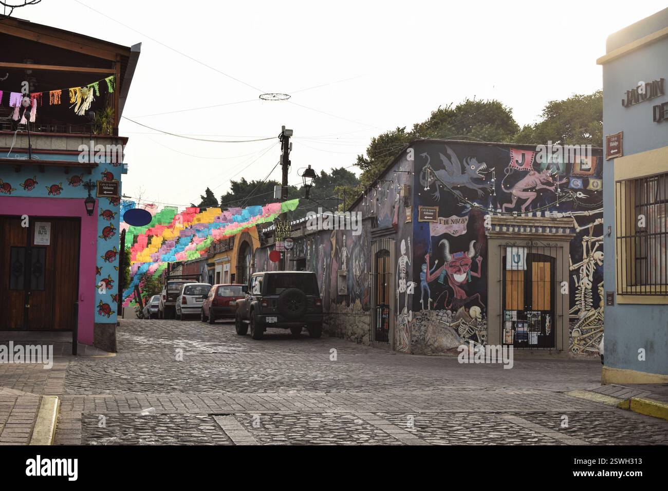 Oaxaca street banner hi-res stock photography and images - Alamy