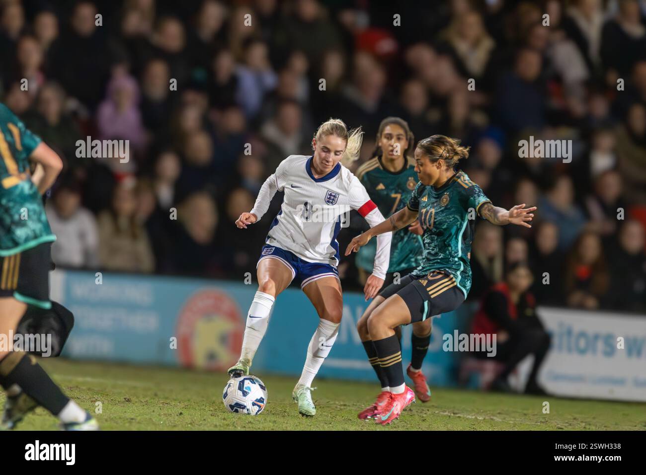 Missy Bo Kearns (8) of England u23s and Gia Corley (10) of Germany u23s ...