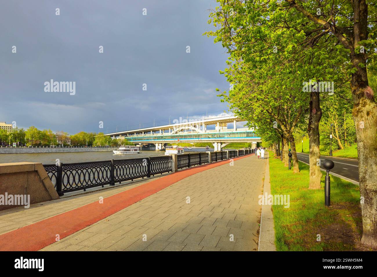 Path along calm river hi-res stock photography and images - Alamy