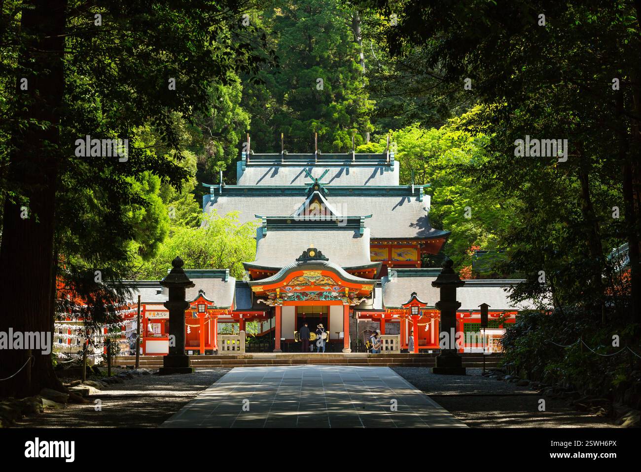 The approach and shrine of Kirishima Jingu Shrine in Kirishima City ...