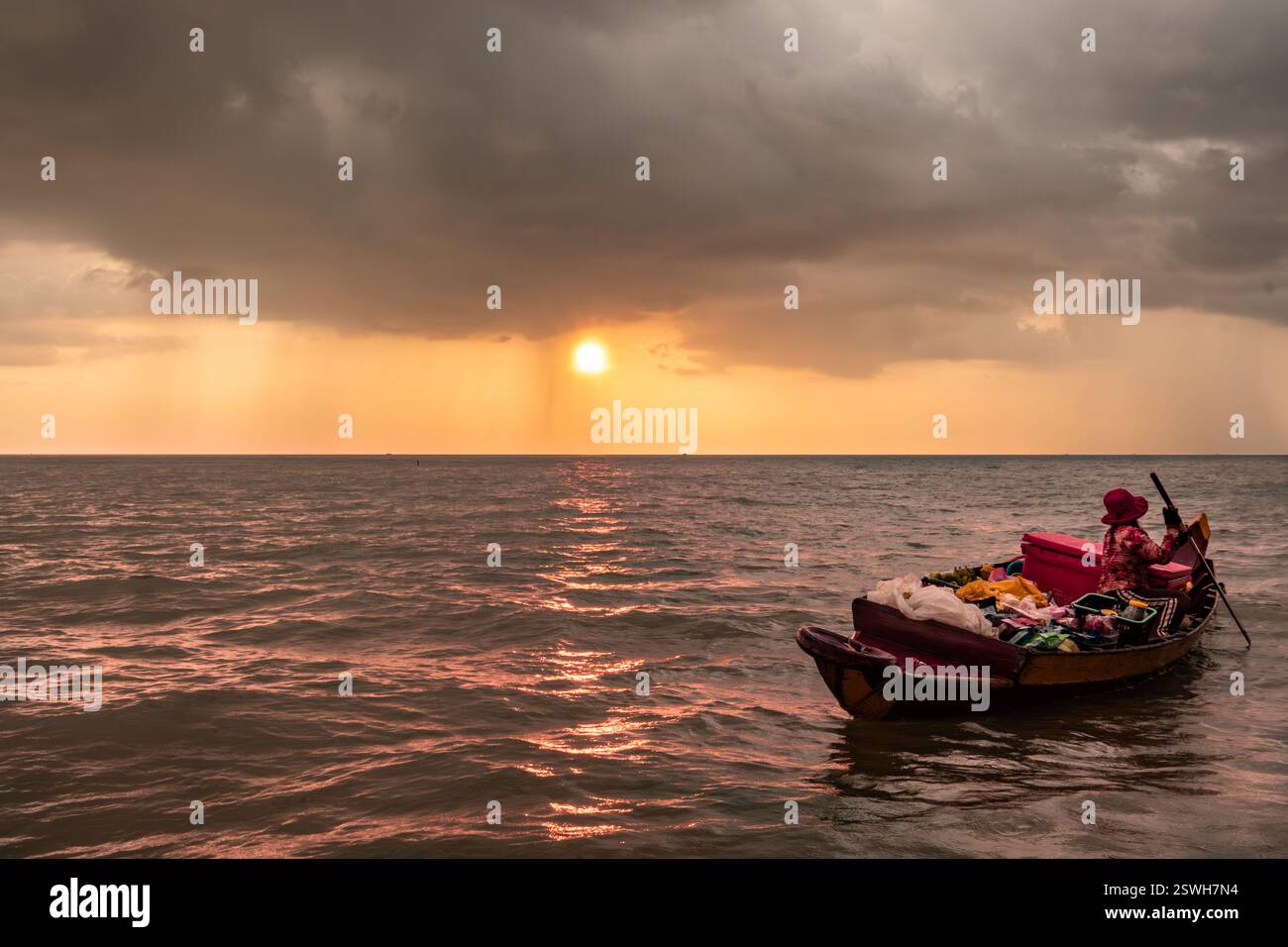 Floating Shop In Cambodian Floating Village,sun set Stock Photo - Alamy