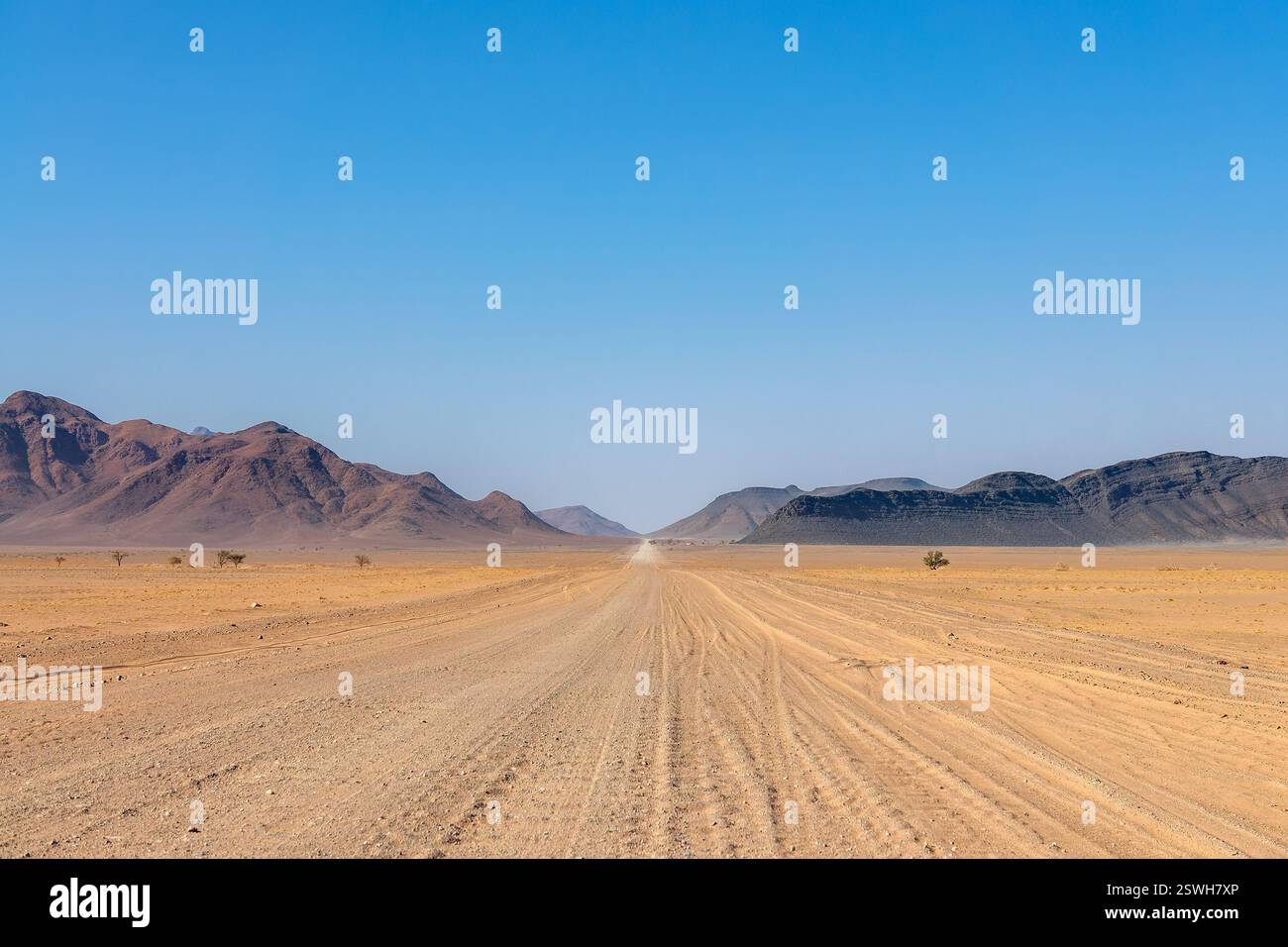 Gravel road in the NamibRand Nature Reserve, scenic landscape in ...
