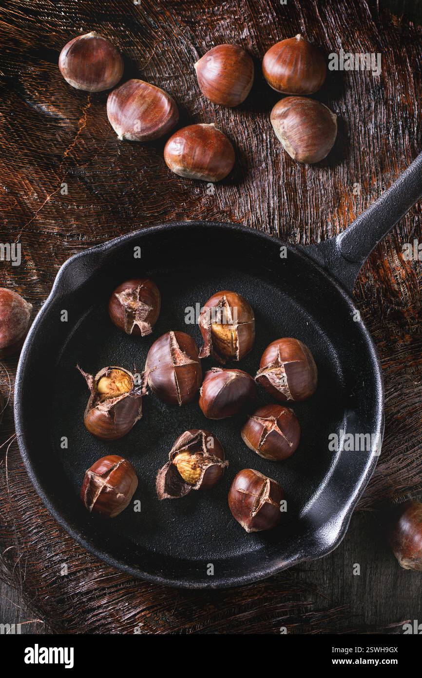 Baked edible chestnuts Stock Photo - Alamy