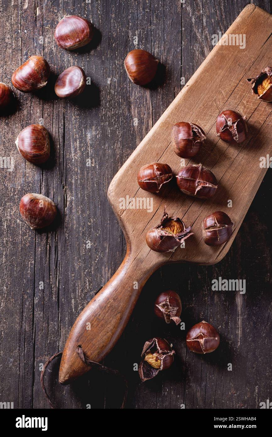 Baked edible chestnuts Stock Photo - Alamy