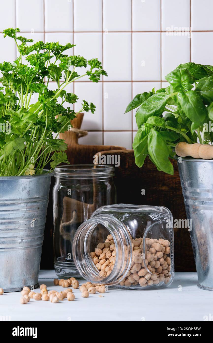 Herbs and checkpeas Stock Photo - Alamy
