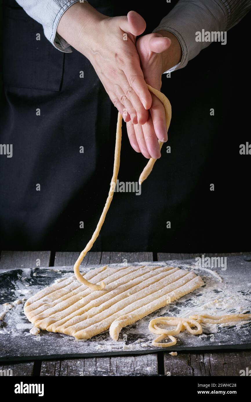 Female hands making traditional hi-res stock photography and images - Alamy