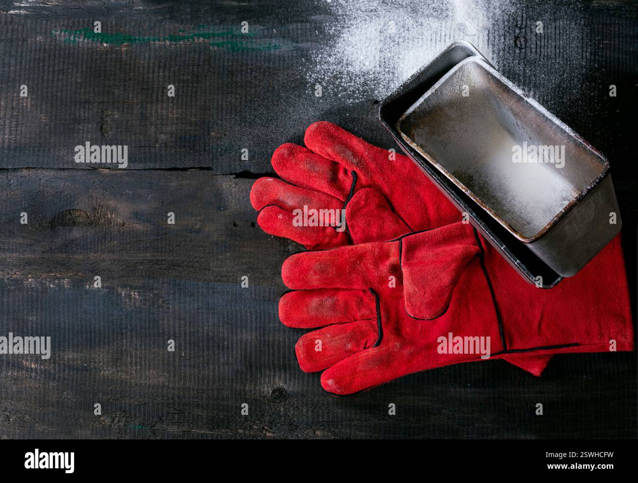 Baker gloves and bread forms Stock Photo - Alamy