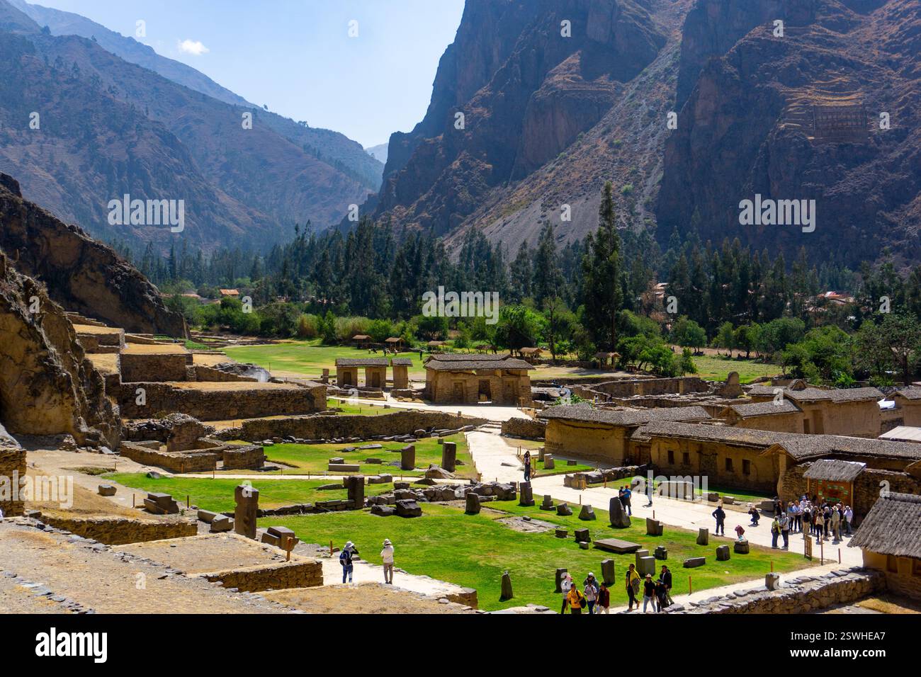 Ollantaytambo archaeological park revealing the secrets of Inca ...