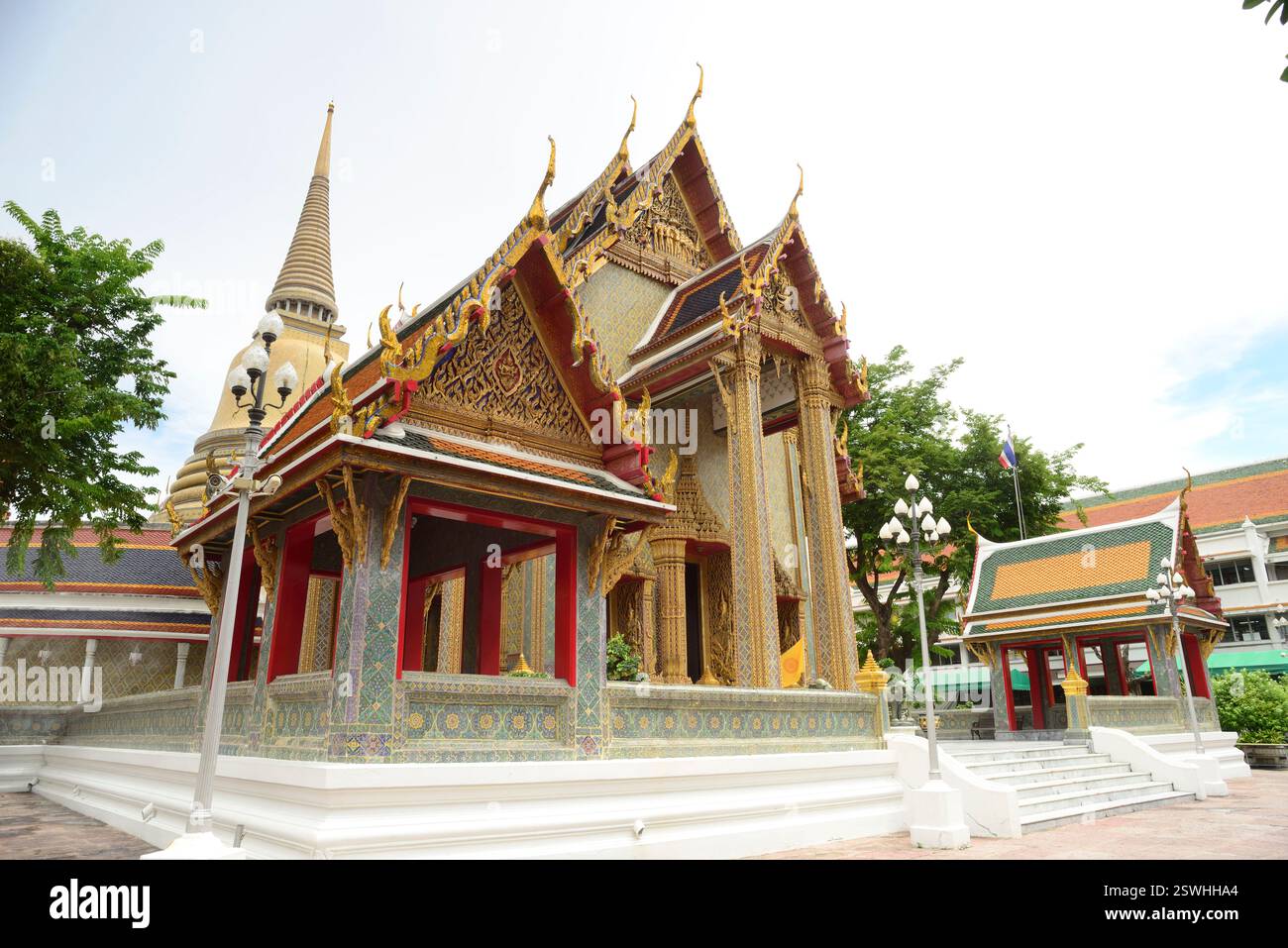 Wat Ratchabophit, Bangkok, Thailand Stock Photo - Alamy