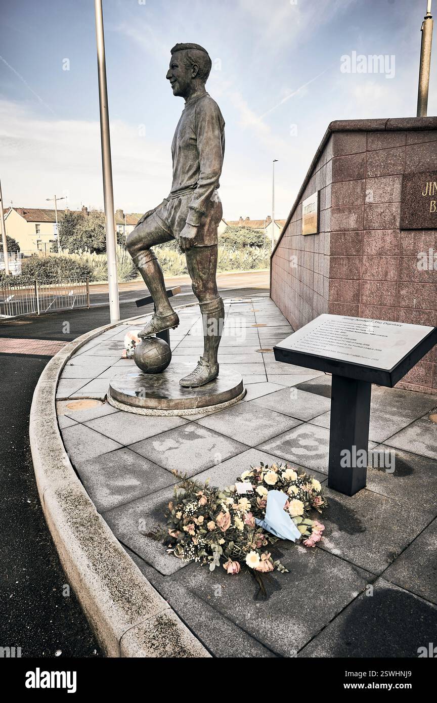 Statue of the late Blackpool and England football player Jimmy Armfield ...